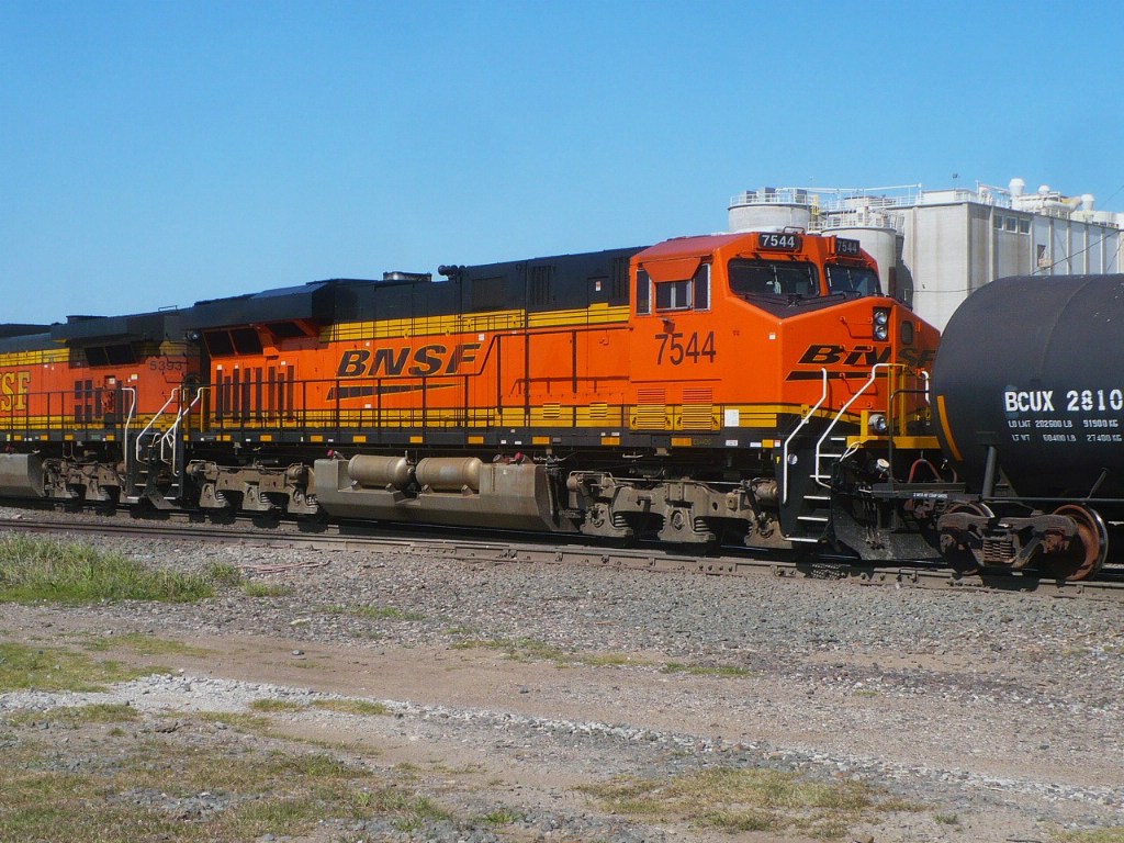 BNSF 7544